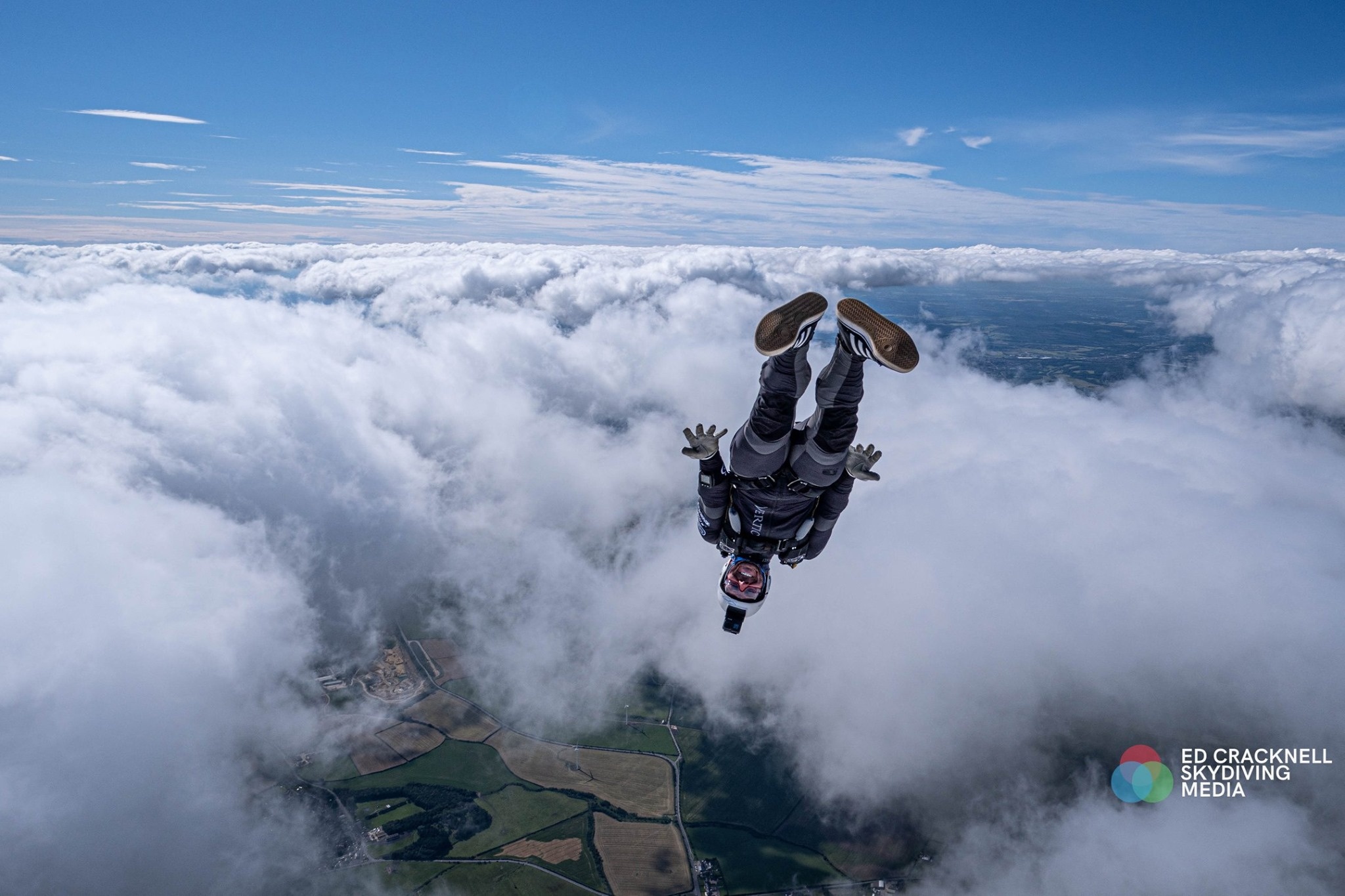 The Viper vs. The Raptor – blog.verticalsuits.com